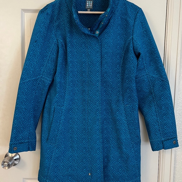 Title nine | Jackets & Coats | Title Nine Medium Soft Shell With Light ...